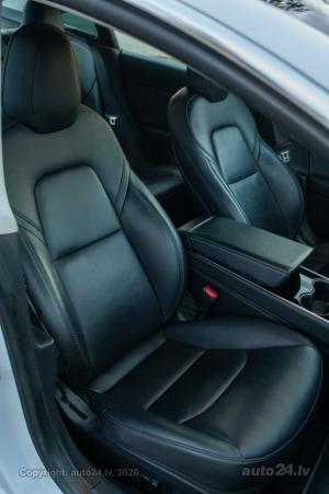 Balts Tesla Model 3 2020 Tallina, ar dzinēja tilpumu 0.00 L un nobraukumu 215 tūkst. km par 19999 €, foto 19 vietnē AUTOMOTO.COM.LV