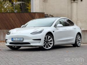 Balts Tesla Model 3 2020 Jelgava, ar dzinēja tilpumu 0.00 L un nobraukumu 124 tūkst. km par 19500 €, foto 4 vietnē AUTOMOTO.COM.LV