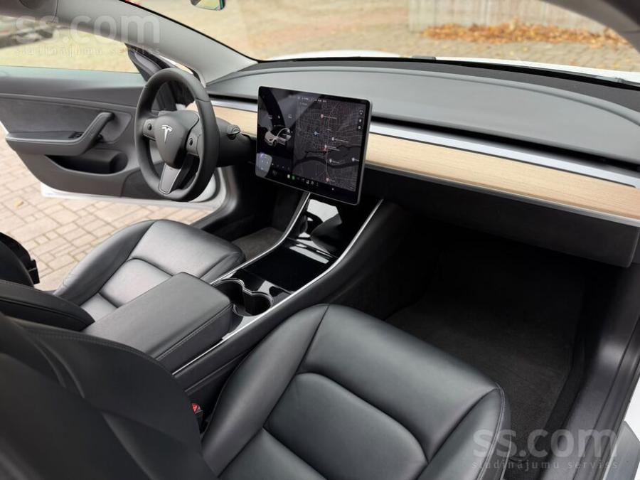 Balts Tesla Model 3 2020 Jelgava, ar dzinēja tilpumu 0.00 L un nobraukumu 124 tūkst. km par 19500 €, foto 14 vietnē AUTOMOTO.COM.LV