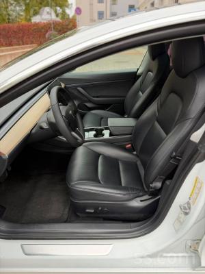 Balts Tesla Model 3 2020 Jelgava, ar dzinēja tilpumu 0.00 L un nobraukumu 124 tūkst. km par 19500 €, foto 20 vietnē AUTOMOTO.COM.LV