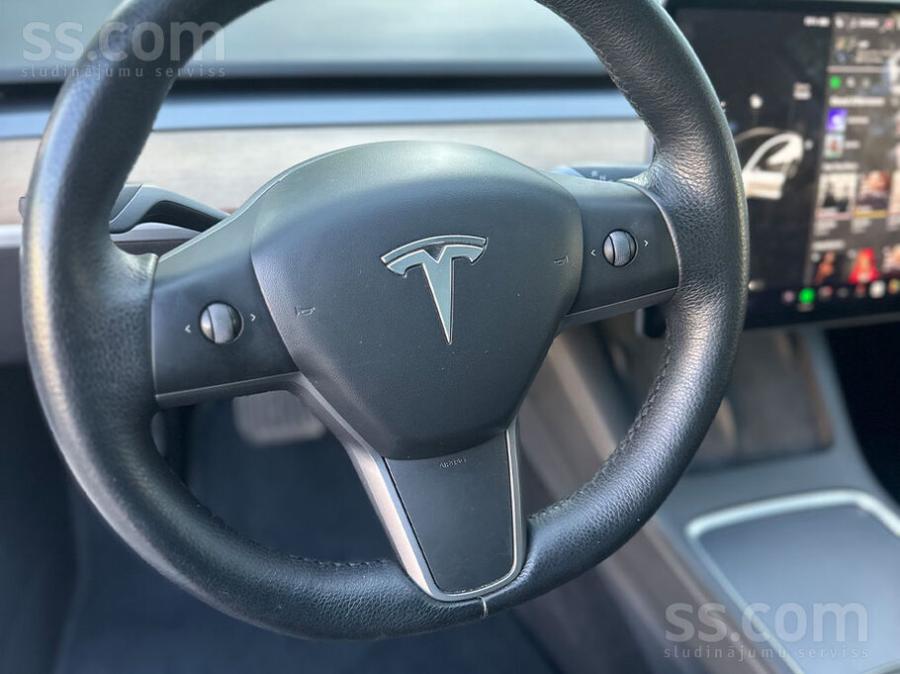 Balts Tesla Model 3 2021 Rīga, ar dzinēja tilpumu 0.00 L un nobraukumu 110 tūkst. km par 22000 €, foto 16 vietnē AUTOMOTO.COM.LV