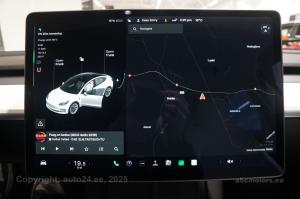 Balts Tesla Model 3 2021 Tallina, ar dzinēja tilpumu 0.00 L un nobraukumu 56 tūkst. km par 29900 €, foto 14 vietnē AUTOMOTO.COM.LV