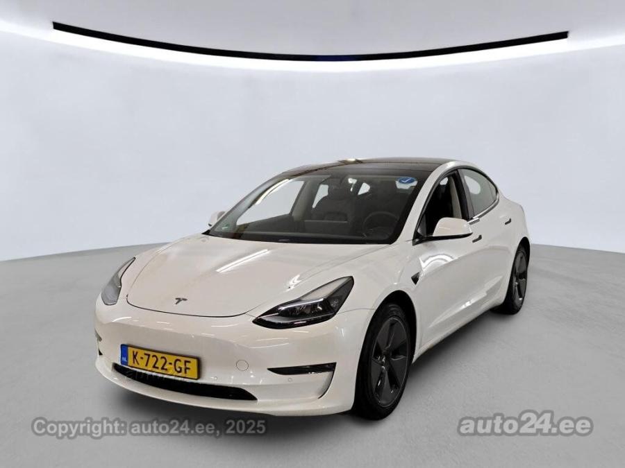White Tesla Model 3 2021 in Viljandi, with an engine capacity of 0.00 L and mileage of 114 thousand km for 25800 €, photo 3 on AUTOMOTO.COM.LV