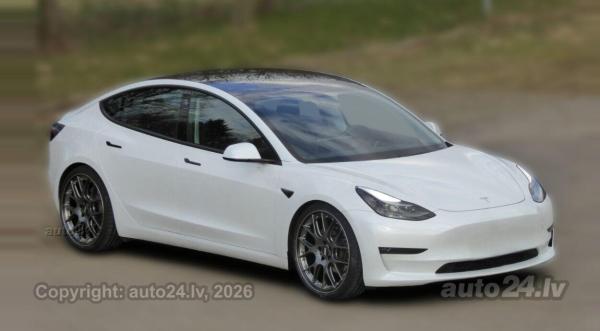White Tesla Model 3 2021 in Tallinn, with an engine capacity of 0.00 L and mileage of 116 thousand km for 26500 €, photo 1 on AUTOMOTO.COM.LV