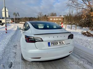 Balts Tesla Model 3 2021 Tallina, ar dzinēja tilpumu 0.00 L un nobraukumu 140 tūkst. km par 23900 €, foto 10 vietnē AUTOMOTO.COM.LV