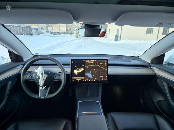 Balts Tesla Model 3 2021 Mažeikiai, ar dzinēja tilpumu 0.00 L un nobraukumu 152 tūkst. km par 14900 €, foto 9 vietnē AUTOMOTO.COM.LV