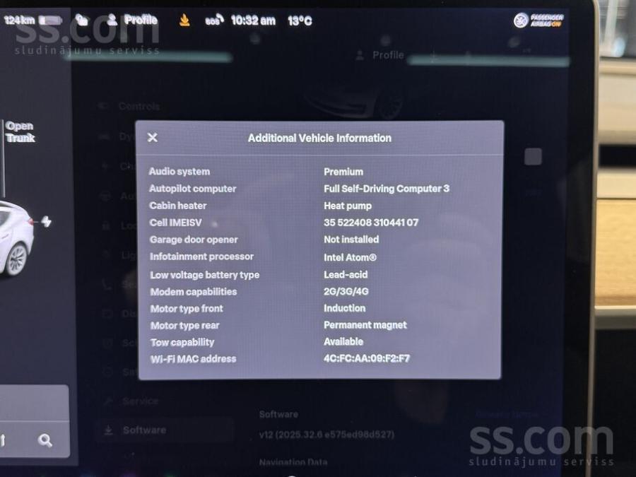 White Tesla Model 3 2021 in Riga, with an engine capacity of 0.00 L and mileage of 115 thousand km for 24990 €, photo 22 on AUTOMOTO.COM.LV