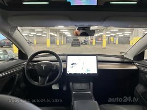 Balts Tesla Model 3 2021 Tallina, ar dzinēja tilpumu 0.00 L un nobraukumu 23 tūkst. km par 27900 €, foto 5 vietnē AUTOMOTO.COM.LV