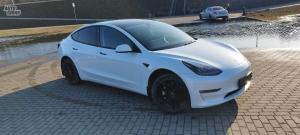 White Tesla Model 3 2021 in Kaunas, with an engine capacity of 0.00 L and mileage of 106 thousand km for 21000 €, photo  on AUTOMOTO.COM.LV
