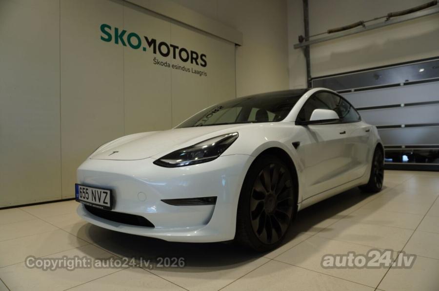 White Tesla Model 3 2021 in Tallinn, with an engine capacity of 0.00 L and mileage of 103 thousand km for 24500 €, photo 1 on AUTOMOTO.COM.LV