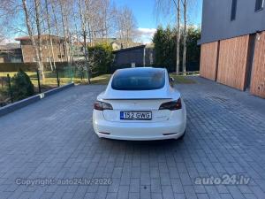 White Tesla Model 3 2021 in Tallinn, with an engine capacity of 0.00 L and mileage of 87 thousand km for 29000 €, photo 4 on AUTOMOTO.COM.LV