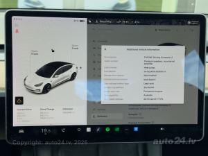 Белый Тесла Модель 3 2021 в Таллин, объемом двигателя 0.00 л и пробегом 101 тыс. км за 23990 €, фото 22 на AUTOMOTO.COM.LV