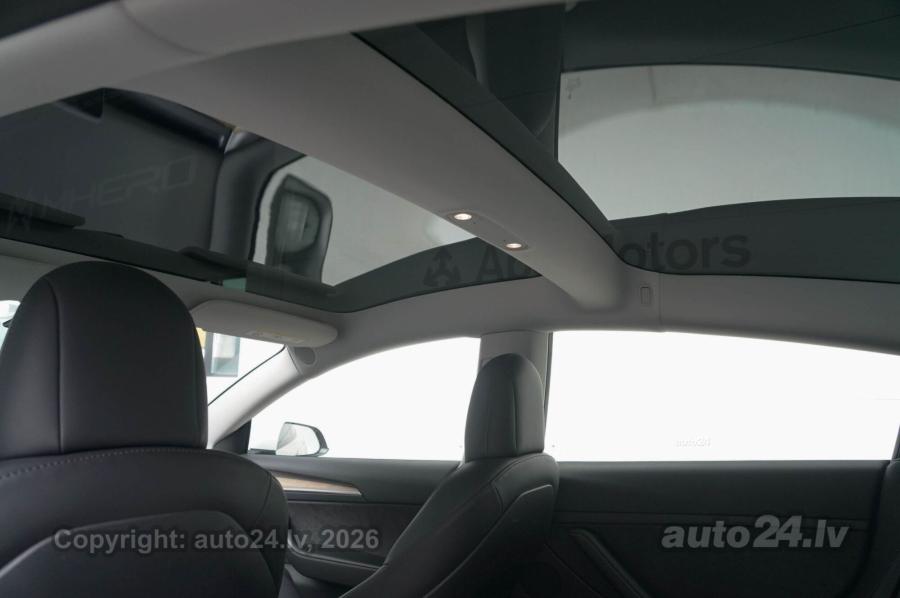 Balts Tesla Model 3 2021 Tallina, ar dzinēja tilpumu 0.00 L un nobraukumu 103 tūkst. km par 28490 €, foto 12 vietnē AUTOMOTO.COM.LV