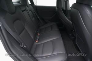 Balts Tesla Model 3 2021 Tallina, ar dzinēja tilpumu 0.00 L un nobraukumu 70 tūkst. km par 31990 €, foto 13 vietnē AUTOMOTO.COM.LV