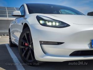 Balts Tesla Model 3 2021 Tallina, ar dzinēja tilpumu 0.00 L un nobraukumu 91 tūkst. km par 29000 €, foto 8 vietnē AUTOMOTO.COM.LV