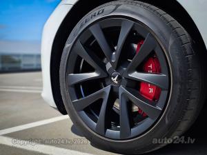 Balts Tesla Model 3 2021 Tallina, ar dzinēja tilpumu 0.00 L un nobraukumu 91 tūkst. km par 29000 €, foto 10 vietnē AUTOMOTO.COM.LV