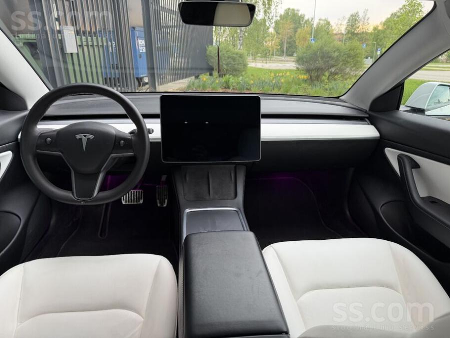 Balts Tesla Model 3 2021 Cēsis, ar dzinēja tilpumu 0.00 L un nobraukumu 129 tūkst. km par 26900 €, foto 11 vietnē AUTOMOTO.COM.LV