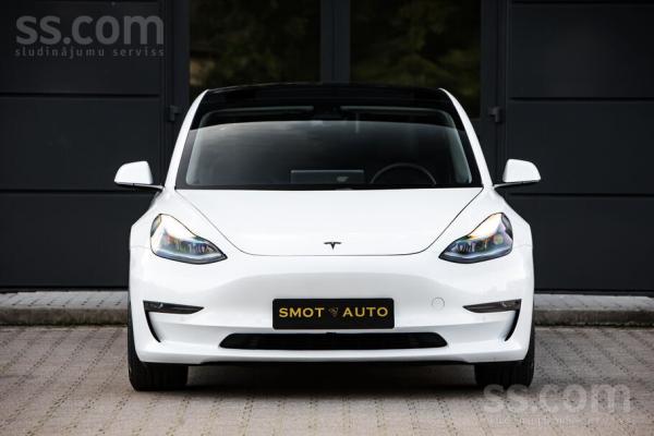 Balts Tesla Model 3 2021 Rīga, ar dzinēja tilpumu 0.00 L un nobraukumu 82 tūkst. km par 28500 €, foto 4 vietnē AUTOMOTO.COM.LV
