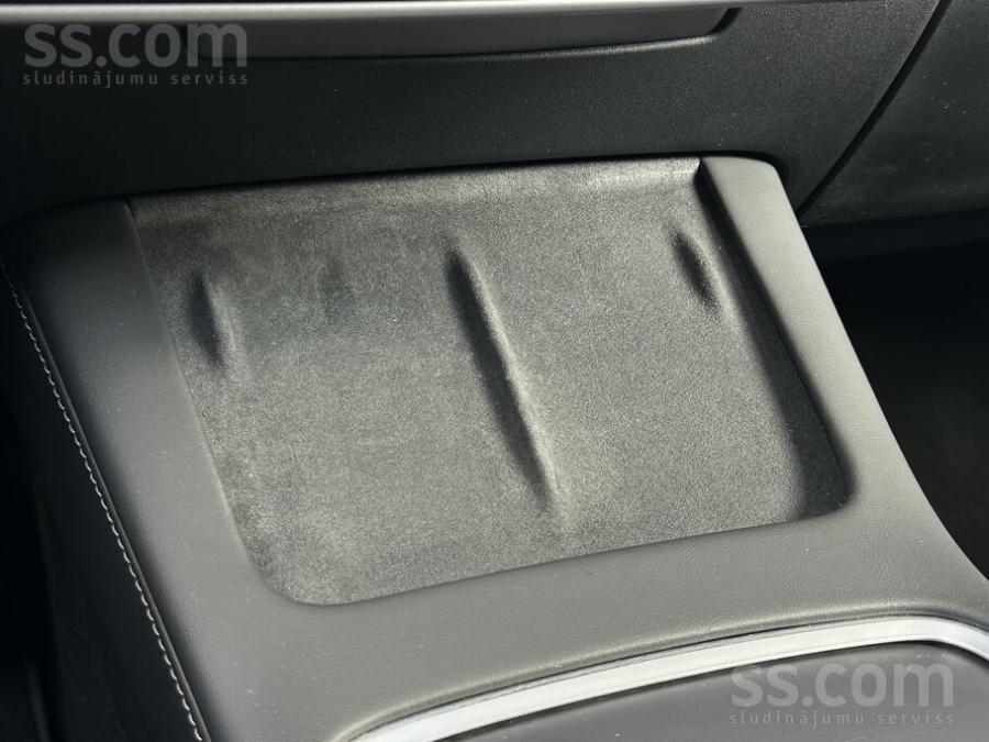 Balts Tesla Model 3 2021 Rīga, ar dzinēja tilpumu 0.00 L un nobraukumu 59 tūkst. km par 32990 €, foto 14 vietnē AUTOMOTO.COM.LV