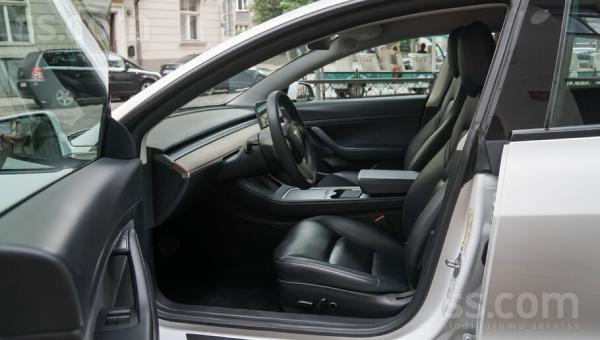 Balts Tesla Model 3 2021 Rīga, ar dzinēja tilpumu 0.00 L un nobraukumu 144 tūkst. km par 23950 €, foto 7 vietnē AUTOMOTO.COM.LV
