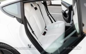 Balts Tesla Model 3 2021 Tallina, ar dzinēja tilpumu 0.00 L un nobraukumu 139 tūkst. km par 24900 €, foto 11 vietnē AUTOMOTO.COM.LV