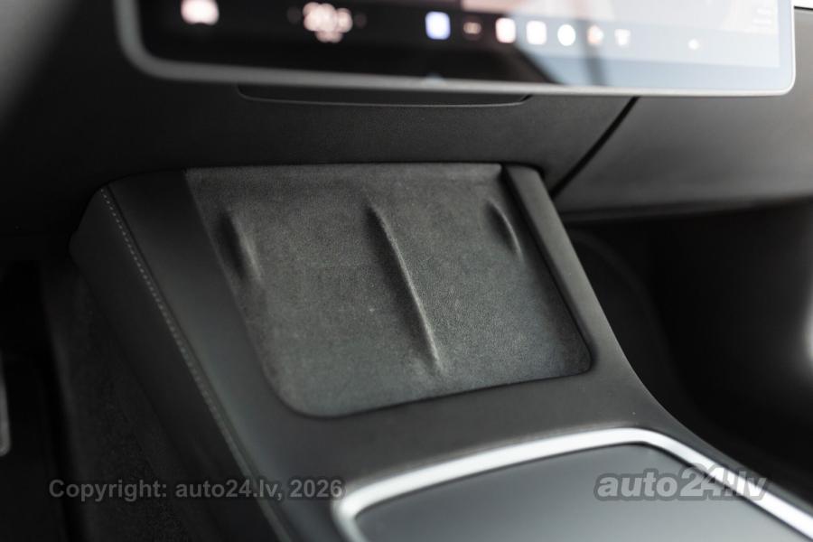 Balts Tesla Model 3 2021 Tallina, ar dzinēja tilpumu 0.00 L un nobraukumu 139 tūkst. km par 24900 €, foto 19 vietnē AUTOMOTO.COM.LV