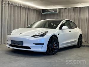 Белый Тесла Модель 3 2021 в Рига, объемом двигателя 0.00 л и пробегом 103 тыс. км за 26990 €, фото  на AUTOMOTO.COM.LV