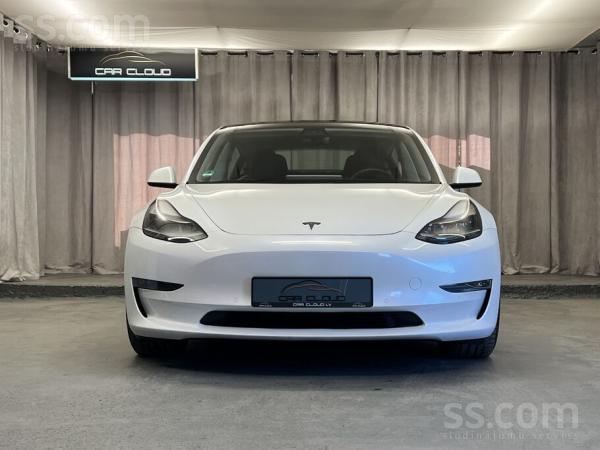 Balts Tesla Model 3 2021 Rīga, ar dzinēja tilpumu 0.00 L un nobraukumu 103 tūkst. km par 26990 €, foto 2 vietnē AUTOMOTO.COM.LV
