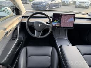 White Tesla Model 3 2021 in Jelgava, with an engine capacity of 0.00 L and mileage of 0 thousand km for 18900 €, photo 9 on AUTOMOTO.COM.LV