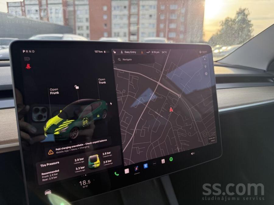 White Tesla Model 3 2021 in Jelgava, with an engine capacity of 0.00 L and mileage of 0 thousand km for 18900 €, photo 14 on AUTOMOTO.COM.LV