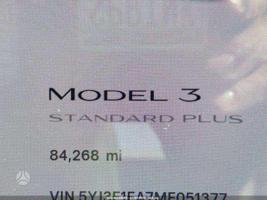 Balts Tesla Model 3 2021 Klaipėda, ar dzinēja tilpumu 0.00 L un nobraukumu 136 tūkst. km par 9000 €, foto 8 vietnē AUTOMOTO.COM.LV