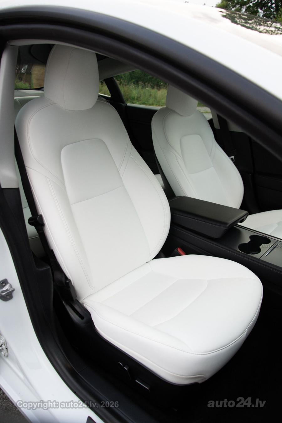 White Tesla Model 3 2021 in Parnu, with an engine capacity of 0.00 L and mileage of 101 thousand km for 25990 €, photo 17 on AUTOMOTO.COM.LV