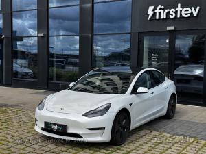 Balts Tesla Model 3 2021 Tallina, ar dzinēja tilpumu 0.00 L un nobraukumu 73 tūkst. km par 29990 €, foto 3 vietnē AUTOMOTO.COM.LV