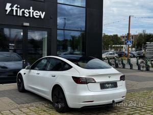 Balts Tesla Model 3 2021 Tallina, ar dzinēja tilpumu 0.00 L un nobraukumu 73 tūkst. km par 29990 €, foto 8 vietnē AUTOMOTO.COM.LV