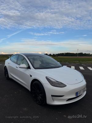 White Tesla Model 3 2021 in Tallinn, with an engine capacity of 0.00 L and mileage of 101 thousand km for 29400 €, photo 7 on AUTOMOTO.COM.LV