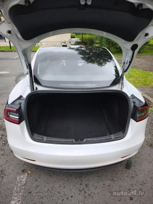 Balts Tesla Model 3 2021 Tallina, ar dzinēja tilpumu 0.00 L un nobraukumu 216 tūkst. km par 20500 €, foto 7 vietnē AUTOMOTO.COM.LV