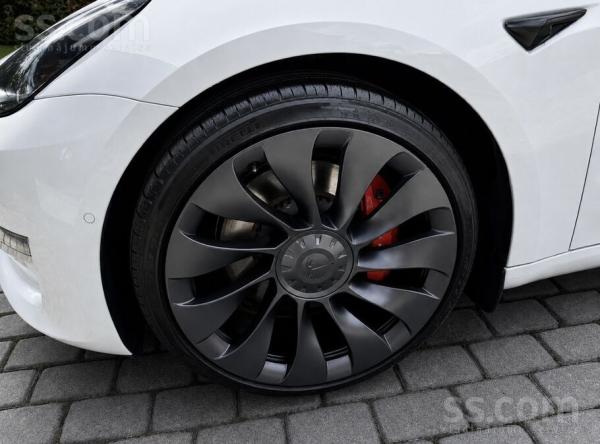 Balts Tesla Model 3 2021 Rīga, ar dzinēja tilpumu 0.00 L un nobraukumu 58 tūkst. km par 28500 €, foto 10 vietnē AUTOMOTO.COM.LV