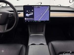 Balts Tesla Model 3 2021 Viļņa, ar dzinēja tilpumu 0.00 L un nobraukumu 106 tūkst. km par 23200 €, foto 17 vietnē AUTOMOTO.COM.LV