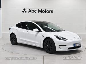 White Tesla Model 3 2021 in Tallinn, with an engine capacity of 0.00 L and mileage of 78 thousand km for 30990 €, photo 4 on AUTOMOTO.COM.LV