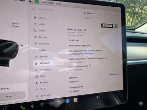 Balts Tesla Model 3 2021 Viļņa, ar dzinēja tilpumu 0.00 L un nobraukumu 193 tūkst. km par 23900 €, foto 14 vietnē AUTOMOTO.COM.LV