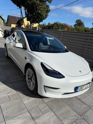 White Tesla Model 3 2021 in Tallinn, with an engine capacity of 0.00 L and mileage of 72 thousand km for 28900 €, photo 1 on AUTOMOTO.COM.LV