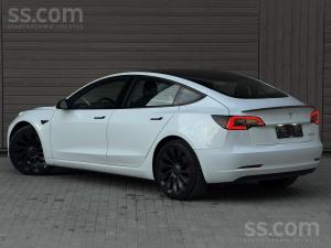 Balts Tesla Model 3 2021 Jelgava, ar dzinēja tilpumu 0.00 L un nobraukumu 90 tūkst. km par 22900 €, foto 6 vietnē AUTOMOTO.COM.LV