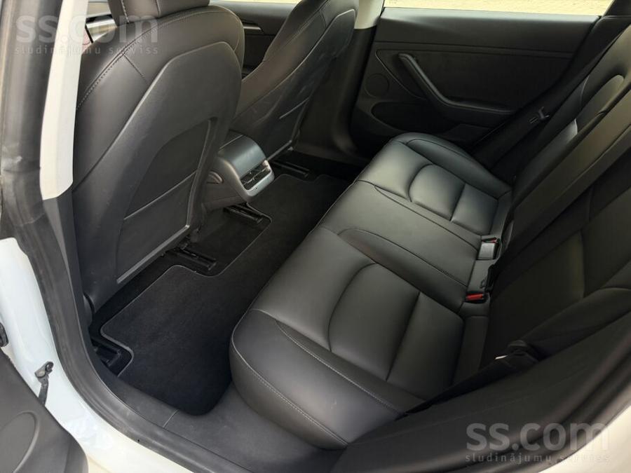 Balts Tesla Model 3 2021 Jelgava, ar dzinēja tilpumu 0.00 L un nobraukumu 90 tūkst. km par 22900 €, foto 14 vietnē AUTOMOTO.COM.LV