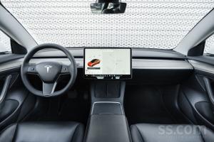 Balts Tesla Model 3 2021 Rīga, ar dzinēja tilpumu 0.00 L un nobraukumu 114 tūkst. km par 33750 €, foto 7 vietnē AUTOMOTO.COM.LV