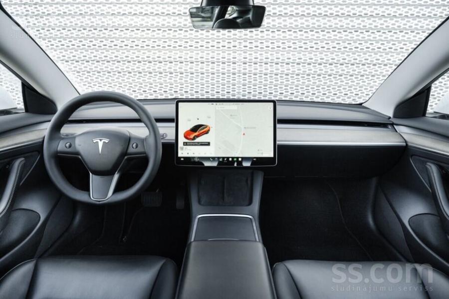 Balts Tesla Model 3 2021 Rīga, ar dzinēja tilpumu 0.00 L un nobraukumu 114 tūkst. km par 33750 €, foto 7 vietnē AUTOMOTO.COM.LV