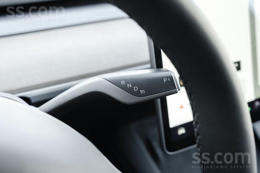 Balts Tesla Model 3 2021 Rīga, ar dzinēja tilpumu 0.00 L un nobraukumu 114 tūkst. km par 33750 €, foto 11 vietnē AUTOMOTO.COM.LV