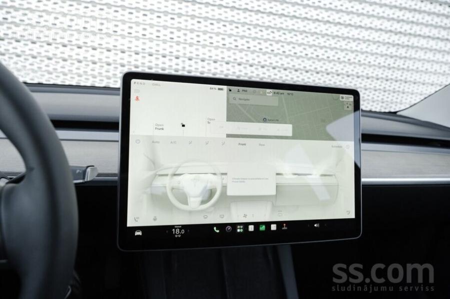 Balts Tesla Model 3 2021 Rīga, ar dzinēja tilpumu 0.00 L un nobraukumu 114 tūkst. km par 33750 €, foto 15 vietnē AUTOMOTO.COM.LV
