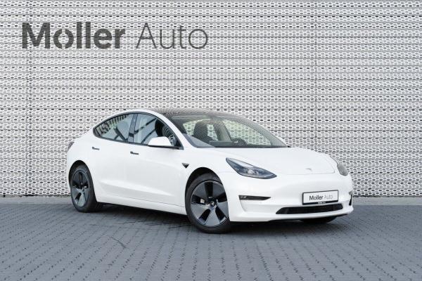 White Tesla Model 3 2021 in Marupe, with an engine capacity of 0.00 L and mileage of 114 thousand km for 33750 €, photo 3 on AUTOMOTO.COM.LV