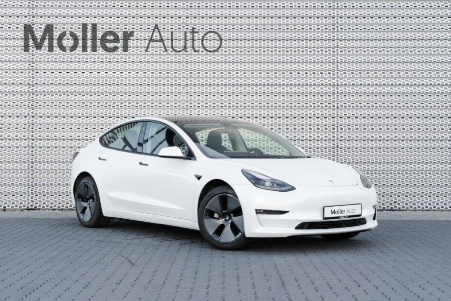 Balts Tesla Model 3 2021 Mārupe, ar dzinēja tilpumu 0.00 L un nobraukumu 114 tūkst. km par 33750 €, foto 3 vietnē AUTOMOTO.COM.LV