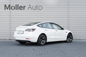 Balts Tesla Model 3 2021 Mārupe, ar dzinēja tilpumu 0.00 L un nobraukumu 114 tūkst. km par 33750 €, foto 5 vietnē AUTOMOTO.COM.LV